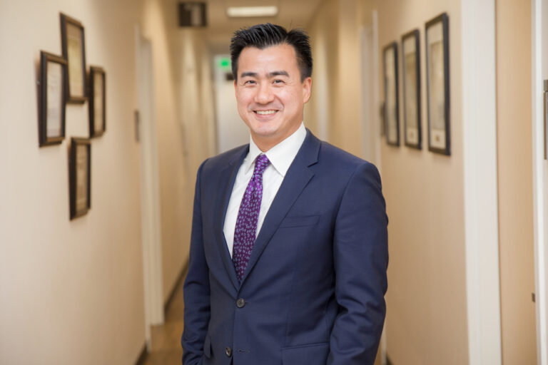 Meet William M. Lee, MD - Keck Medicine of USC