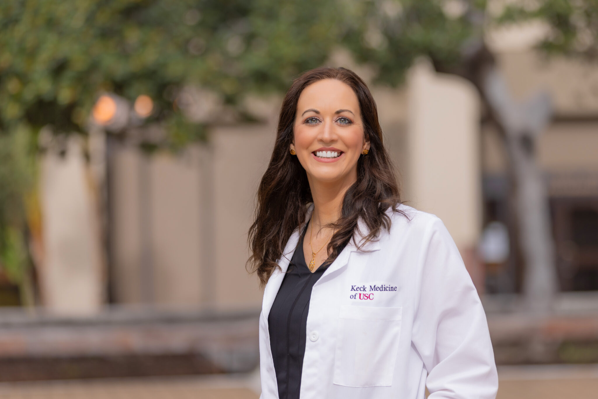 Meet Amanda Woodworth, MD - Keck Medicine of USC