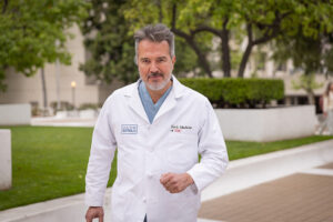 Meet Rene Sotelo, MD - Keck Medicine of USC